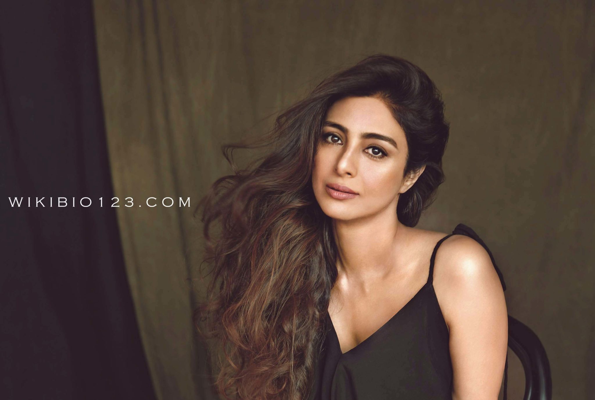 Tabu wiki Bio Age Figure Size Height Affair HD Images Wallpapers