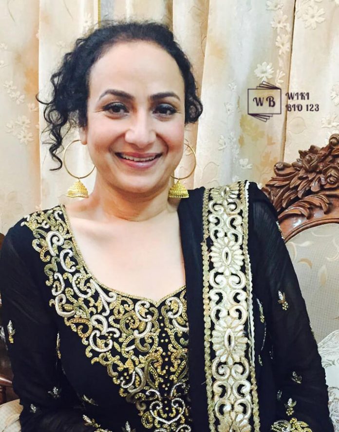 Satwinder Bitti Wiki, Bio Age Figure Size Height Affair HD Images ...
