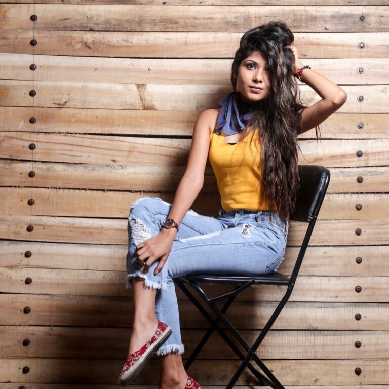 Niharika Jain TikTok, Age, Height, Boyfriend, Wiki, Biography and more