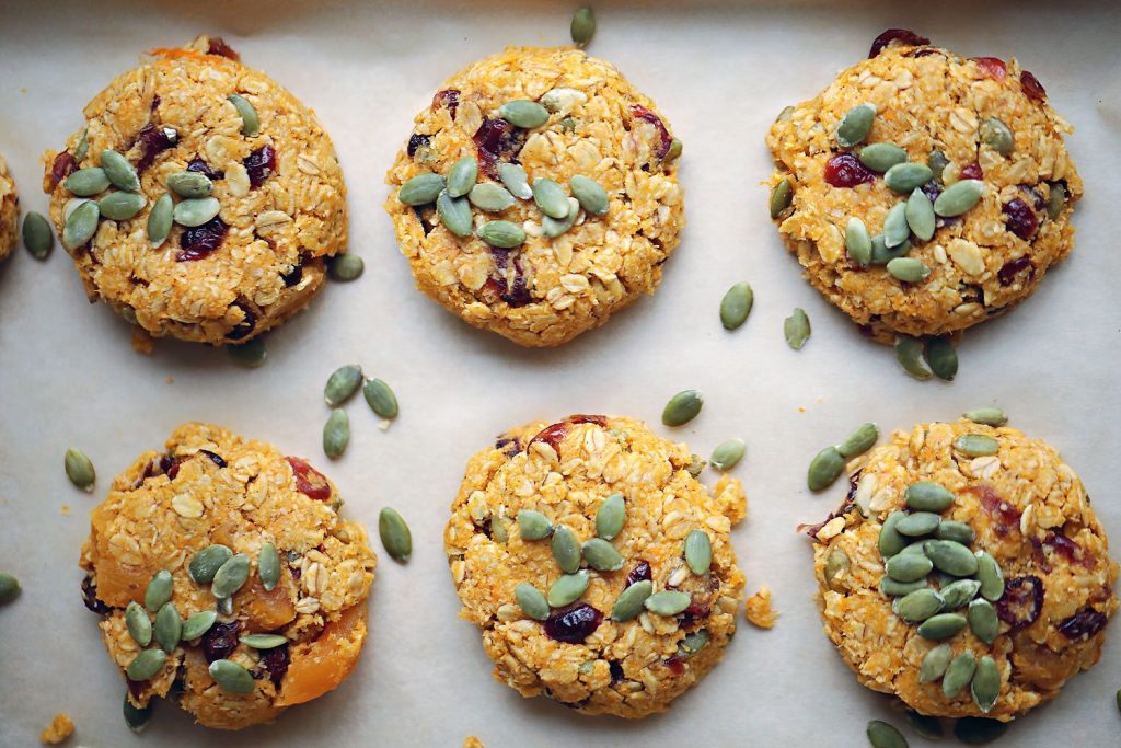 Healthier Choice: No-sugar or Sugar-free biscuits