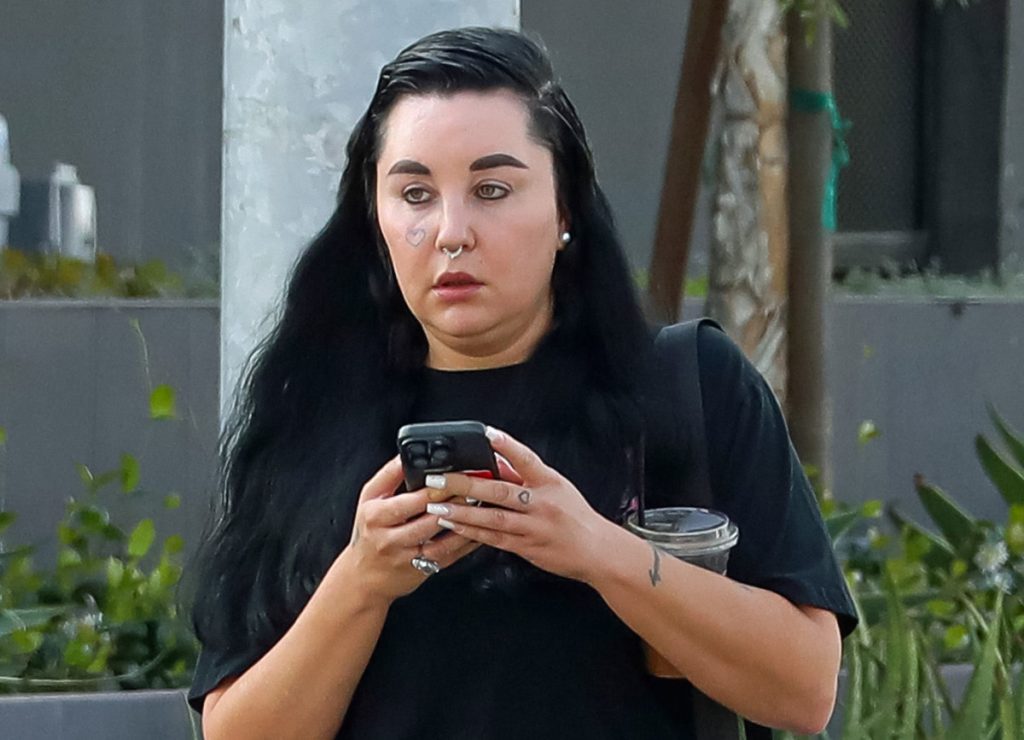 Amanda Bynes Net Worth: From Nickelodeon Star to Designer